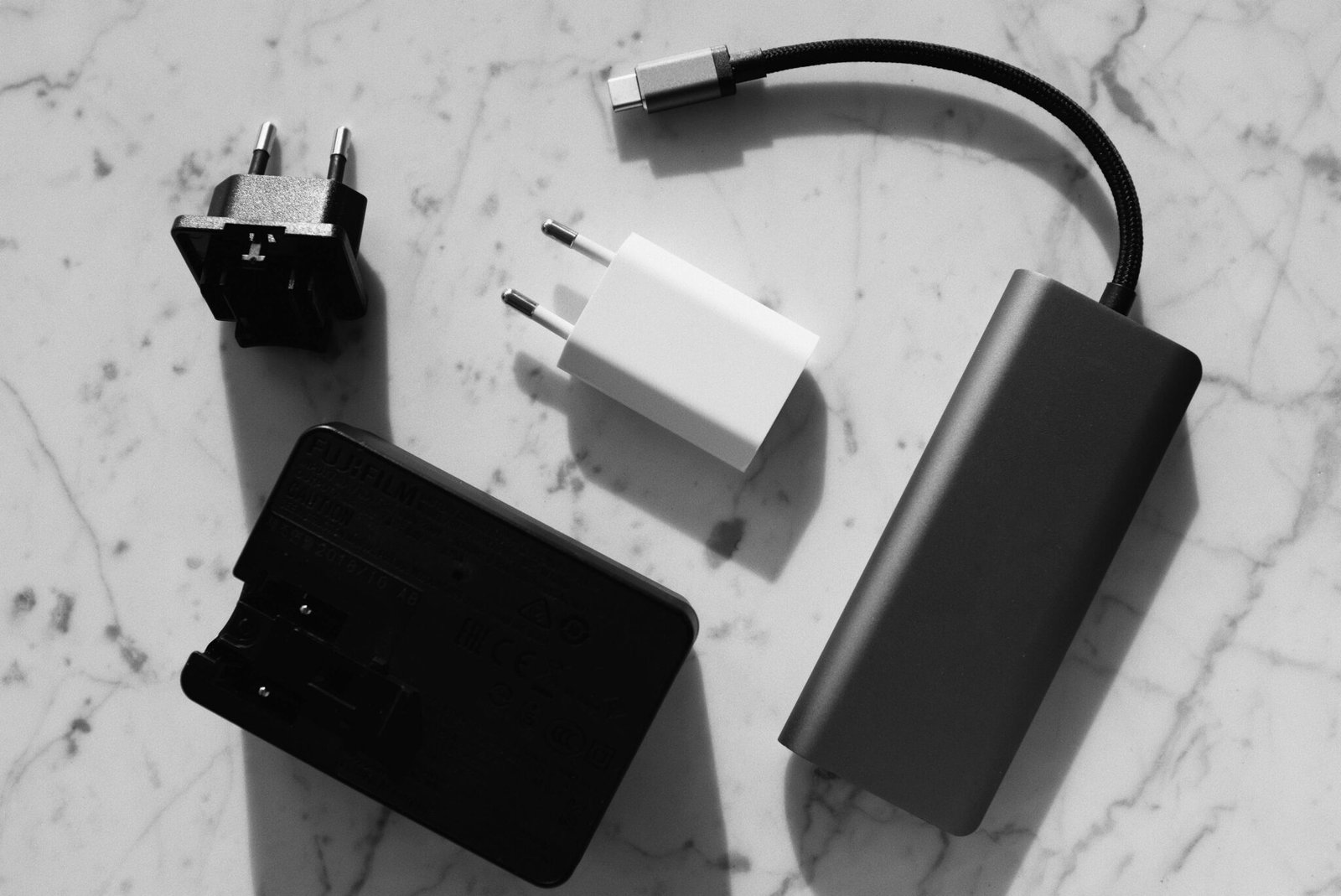HALO Charger – Battery Chargers, Power Banks & HALO Bolt